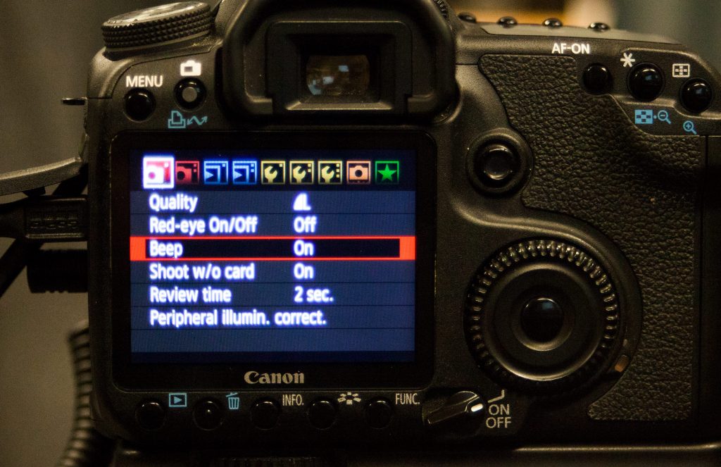 Setting Up a Photo Booth using an SLR and Free Tethering Software