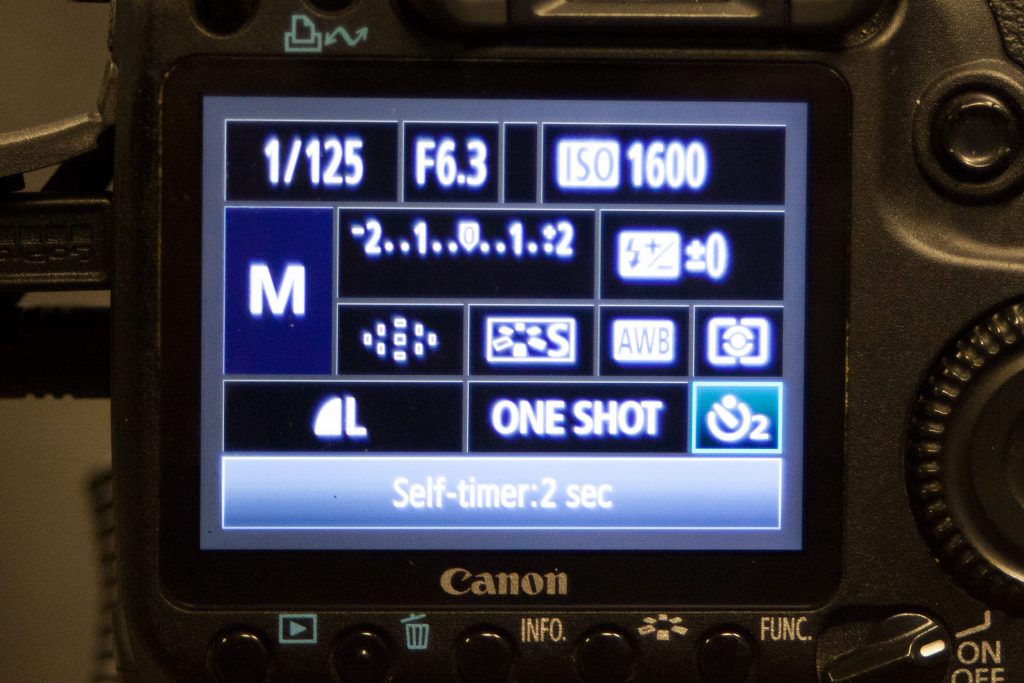 Setting Up a Photo Booth using an SLR and Free Tethering Software